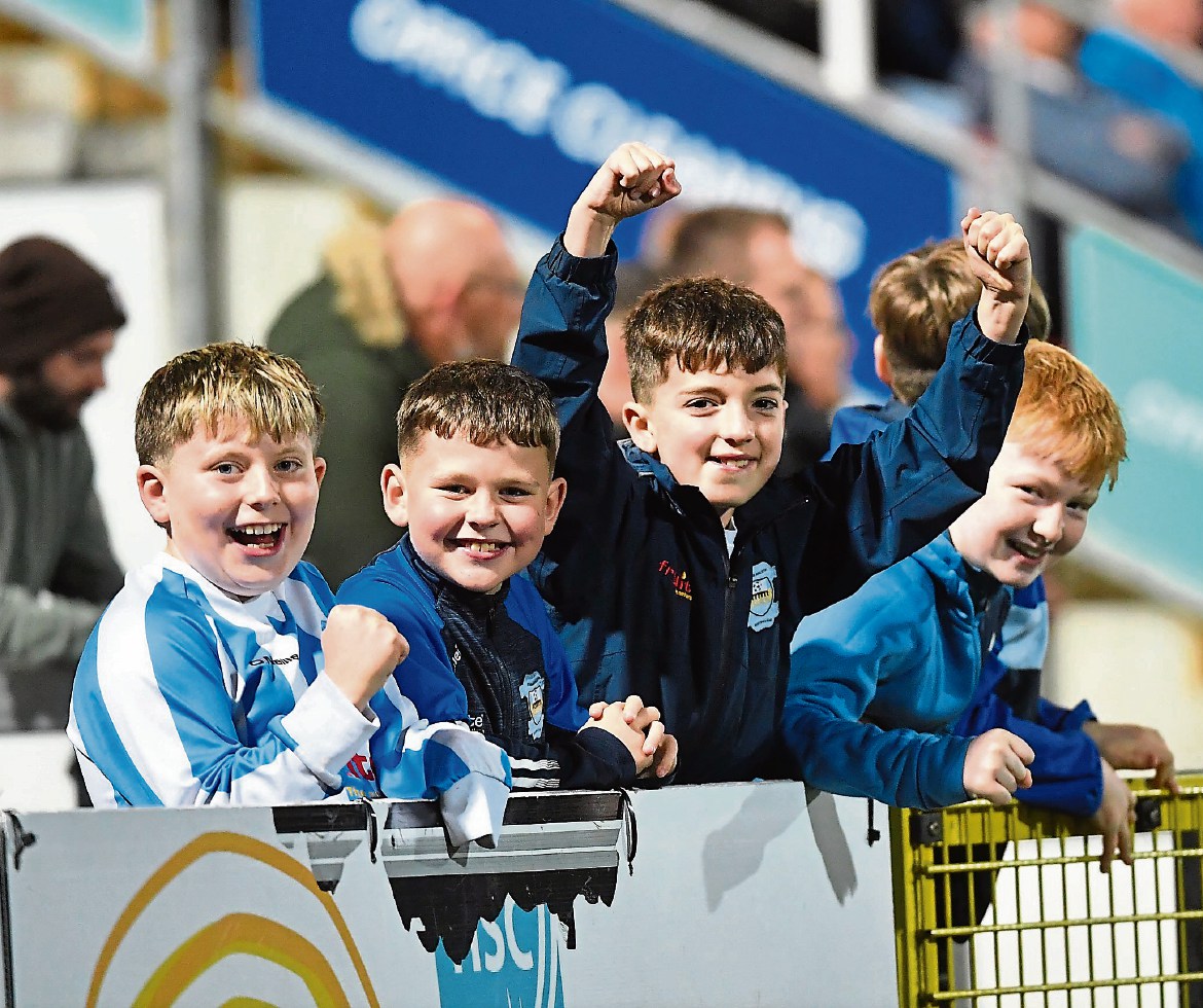 Another £130,000 needed to make Strabane floodlights a reality | We Are ...